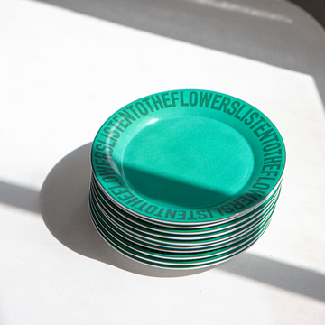 COLOURFUL CERAMIC PLATES – LISTEN TO THE FLOWERS